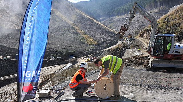 Igms Monitoring Of Reinforced Earth Structures With Distributed Fos